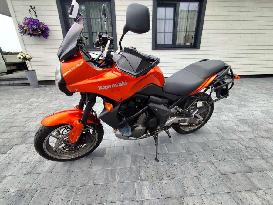 Kawasaki Versys 2008 Kelmė, ar dzinēja tilpumu 0.65 L un nobraukumu 32 tūkst. km par 2900 €, foto 14 vietnē AUTOMOTO.COM.LV