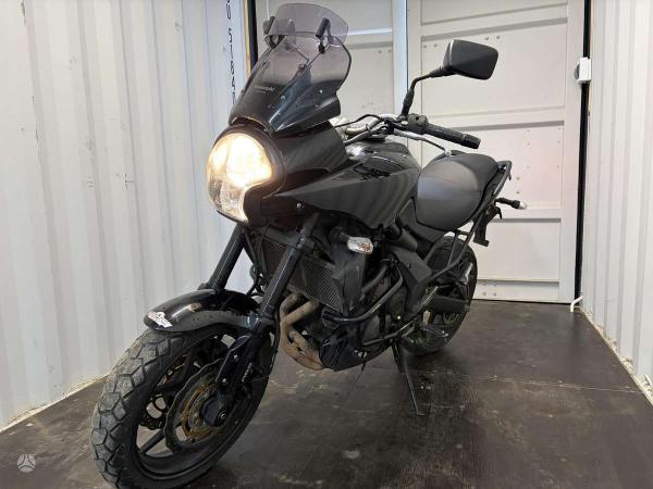Kawasaki Versys 2009 Viļņa, ar dzinēja tilpumu 0.65 L un nobraukumu 55 tūkst. km par 2000 €, foto 1 vietnē AUTOMOTO.COM.LV