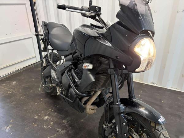 Kawasaki Versys 2009 Viļņa, ar dzinēja tilpumu 0.65 L un nobraukumu 55 tūkst. km par 2000 €, foto 2 vietnē AUTOMOTO.COM.LV