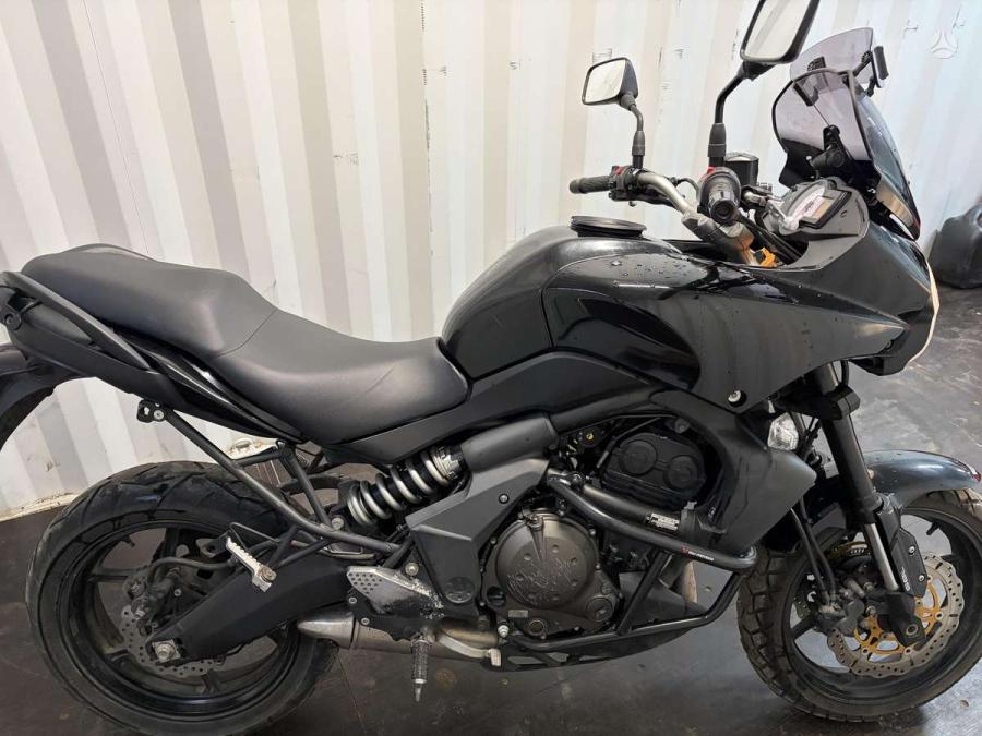 Kawasaki Versys 2009 Viļņa, ar dzinēja tilpumu 0.65 L un nobraukumu 55 tūkst. km par 2000 €, foto 4 vietnē AUTOMOTO.COM.LV