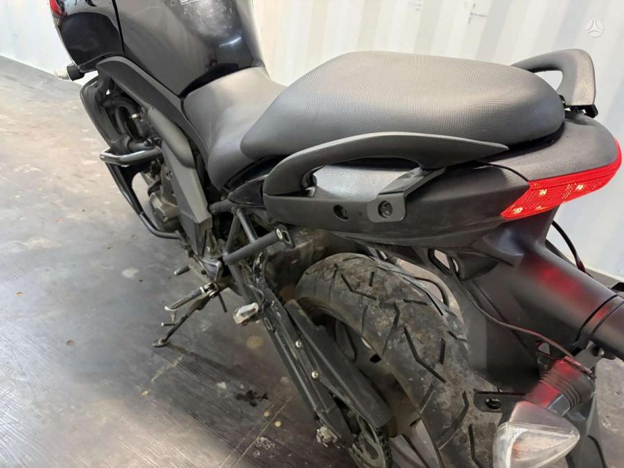 Kawasaki Versys 2009 Viļņa, ar dzinēja tilpumu 0.65 L un nobraukumu 55 tūkst. km par 2000 €, foto 6 vietnē AUTOMOTO.COM.LV