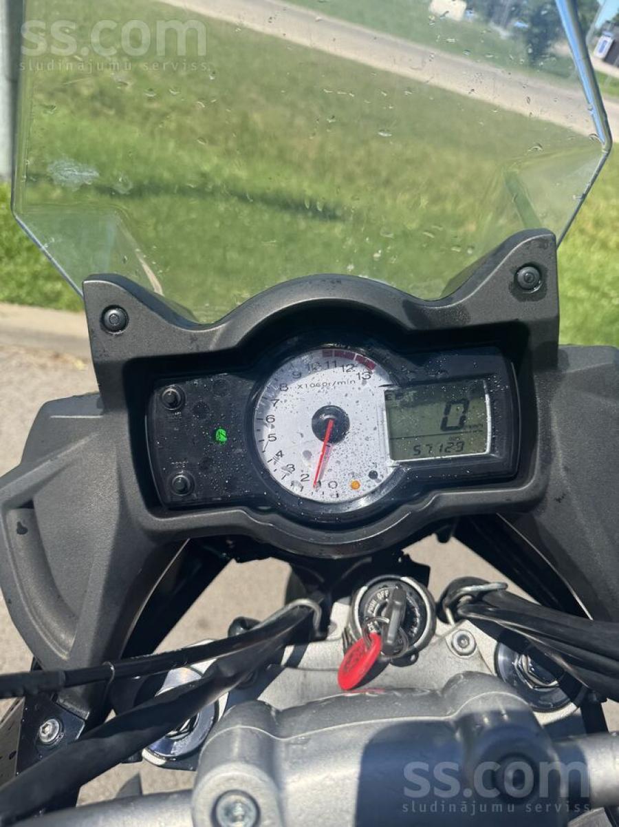 Kawasaki Versys 2010 in Riga, with an engine capacity of 0.65 L and mileage of 0 thousand km for 3200 €, photo 9 on AUTOMOTO.COM.LV