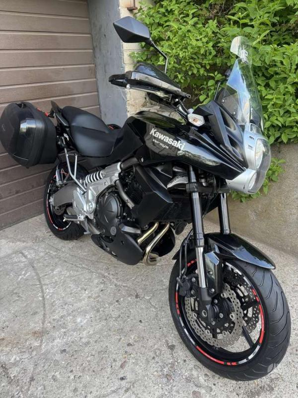 Kawasaki Versys 2010 in Prienai, with an engine capacity of 0.65 L and mileage of 0 thousand km for 3599 €, photo 1 on AUTOMOTO.COM.LV