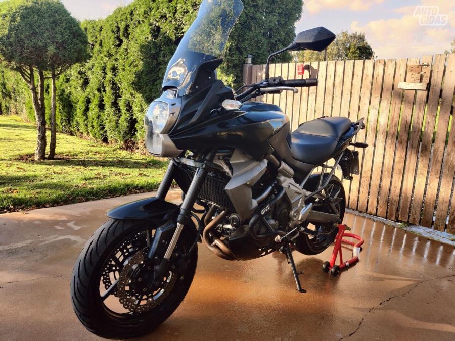 Kawasaki Versys 2010 Anykščiai, ar dzinēja tilpumu 0.65 L un nobraukumu 47 tūkst. km par 1900 €, foto 6 vietnē AUTOMOTO.COM.LV