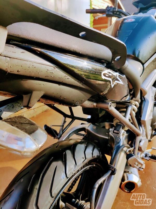 Kawasaki Versys 2010 Anykščiai, ar dzinēja tilpumu 0.65 L un nobraukumu 47 tūkst. km par 2050 €, foto 8 vietnē AUTOMOTO.COM.LV