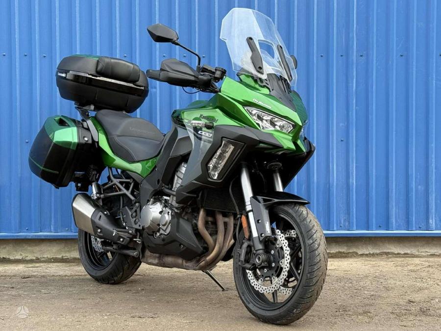 Кавасаки Versys 2019 в Укмерге, объемом двигателя 1.04 л и пробегом 39 тыс. км за 8750 €, фото 1 на AUTOMOTO.COM.LV