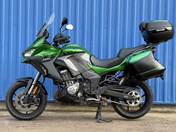 Kawasaki Versys 2019 in Ukmerge, with an engine capacity of 1.04 L and mileage of 39 thousand km for 8750 €, photo 7 on AUTOMOTO.COM.LV