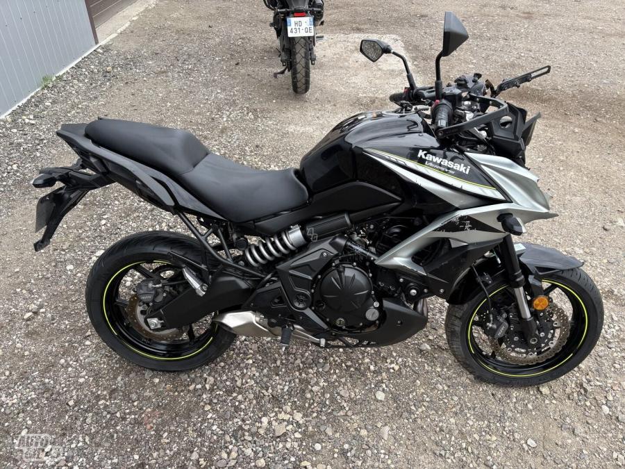 Kawasaki Versys 2019 in Kelme, with an engine capacity of 0.65 L and mileage of 32 thousand km for 2330 €, photo 3 on AUTOMOTO.COM.LV