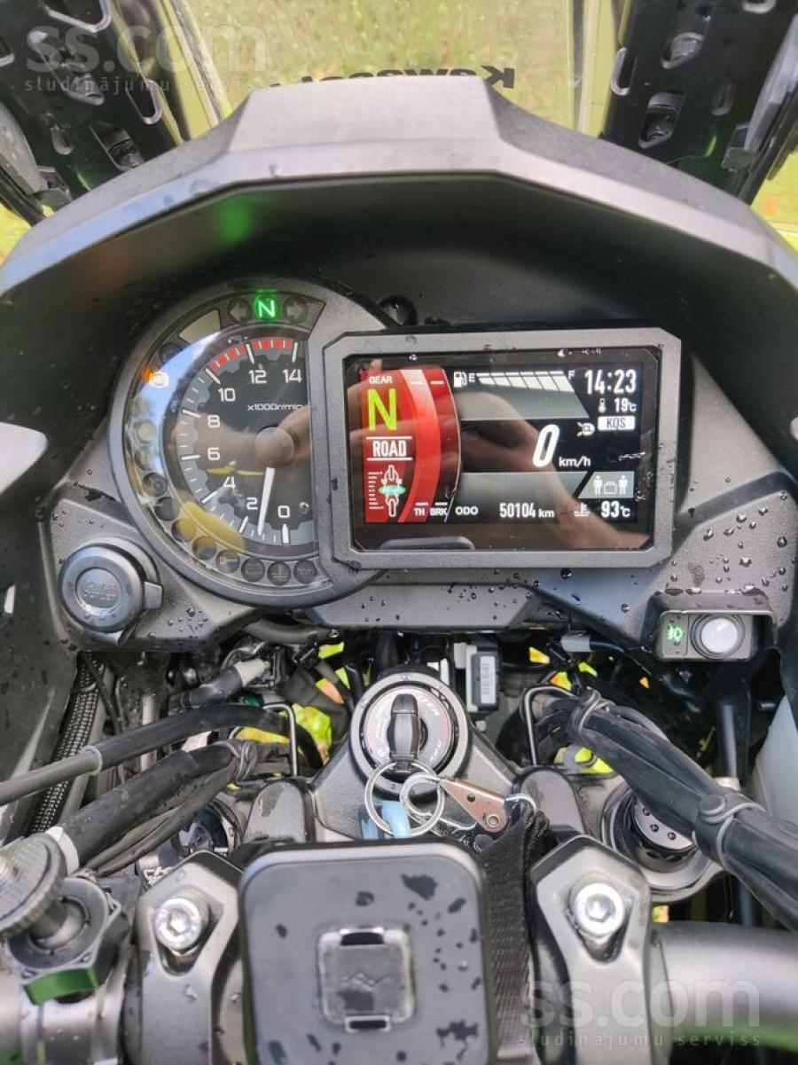 Kawasaki Versys 2019 in Valmiera, with an engine capacity of 1.04 L and mileage of 0 thousand km for 9850 €, photo 9 on AUTOMOTO.COM.LV