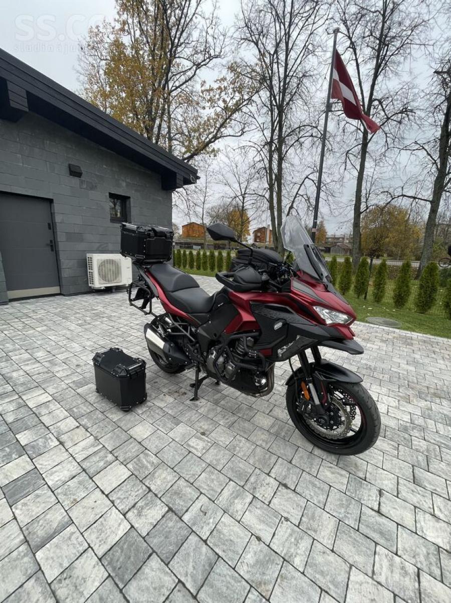 Кавасаки Versys 2024 в Огре, объемом двигателя 1.00 л и пробегом 0 тыс. км за 12850 €, фото 3 на AUTOMOTO.COM.LV