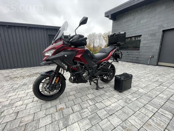 Kawasaki Versys 2024 Ogre, ar dzinēja tilpumu 1.00 L un nobraukumu 0 tūkst. km par 12850 €, foto 3 vietnē AUTOMOTO.COM.LV