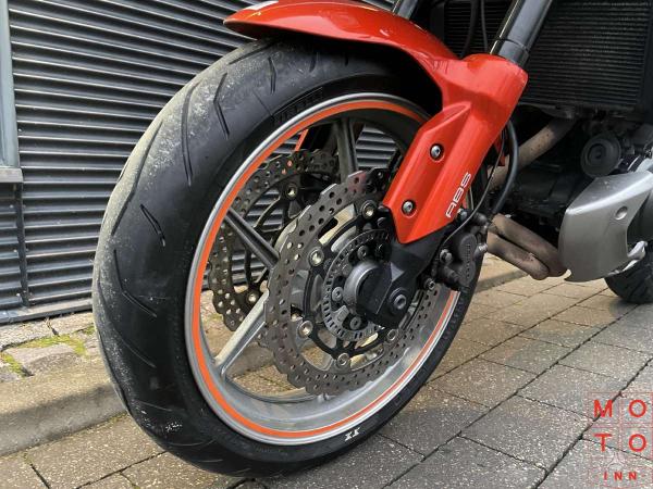 Orange Kawasaki Versys 2007 in Riga, with an engine capacity of 0.65 L and mileage of 45 thousand km for 2999 €, photo 11 on AUTOMOTO.COM.LV
