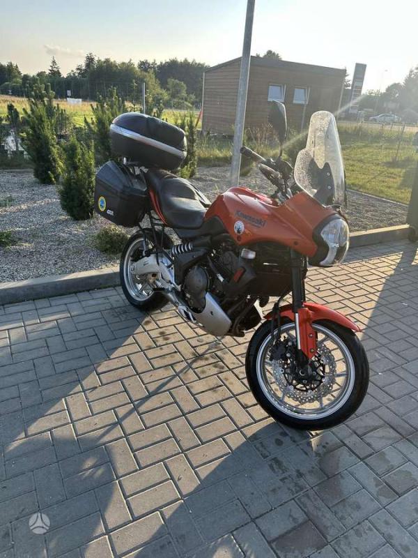 Оранжевый Кавасаки Versys 2007 в Ширвинтос, объемом двигателя 0.65 л и пробегом 39 тыс. км за 2650 €, фото 2 на AUTOMOTO.COM.LV