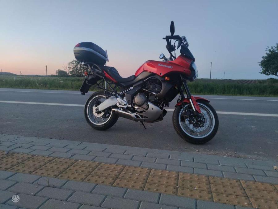 Orange Kawasaki Versys 2008 in Vilnius, with an engine capacity of 0.65 L and mileage of 54 thousand km for 3450 €, photo 4 on AUTOMOTO.COM.LV