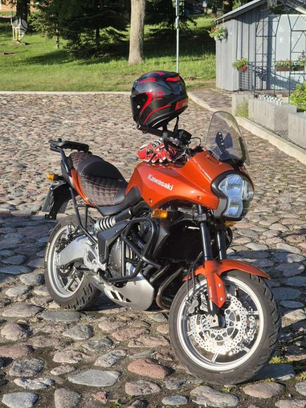 Красный Кавасаки Versys 2007 в Каунас, объемом двигателя 0.65 л и пробегом 47 тыс. км за 3100 €, фото 6 на AUTOMOTO.COM.LV