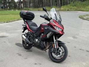 Red Kawasaki Versys 2024 in Vilnius, with an engine capacity of 1.04 L and mileage of 12 thousand km for 11900 €, photo 8 on AUTOMOTO.COM.LV