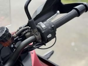 Red Kawasaki Versys 2024 in Vilnius, with an engine capacity of 1.04 L and mileage of 12 thousand km for 11900 €, photo 14 on AUTOMOTO.COM.LV