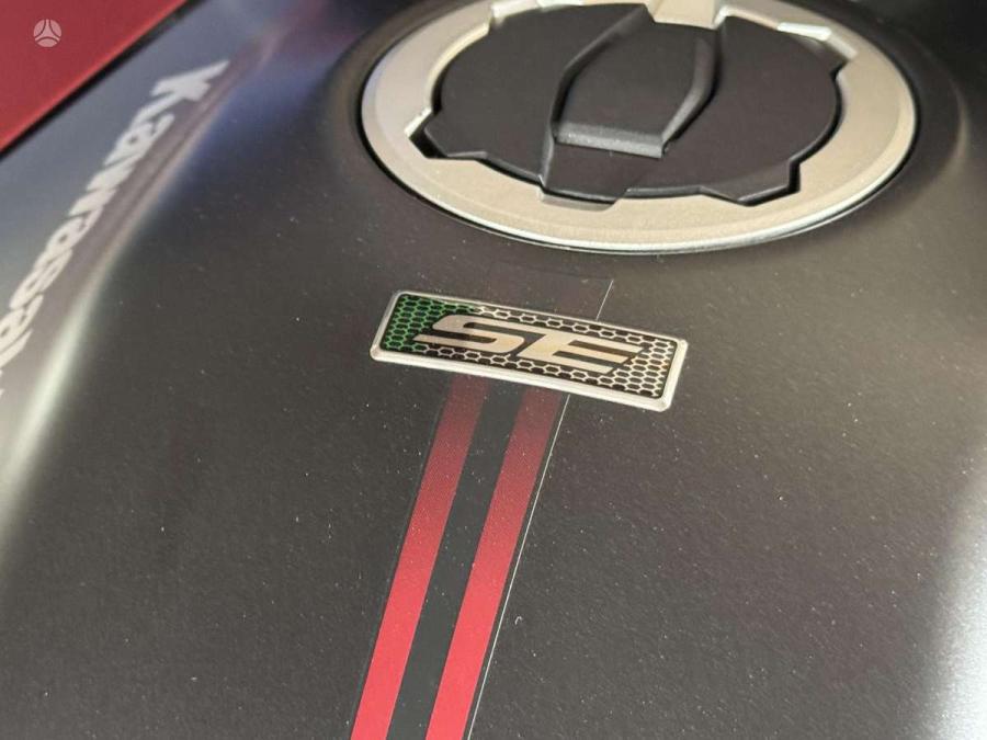 Red Kawasaki Versys 2024 in Vilnius, with an engine capacity of 1.04 L and mileage of 12 thousand km for 11900 €, photo 20 on AUTOMOTO.COM.LV