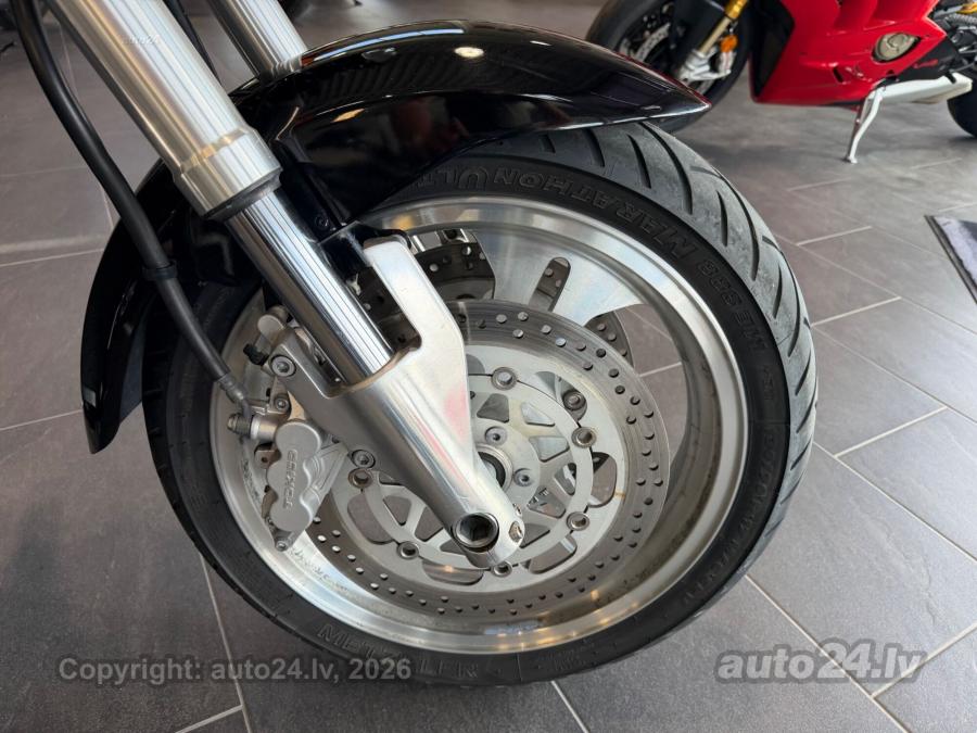 Melns Kawasaki VN 1500 2003 Tallina, ar dzinēja tilpumu 1.47 L un nobraukumu 27 tūkst. km par 5490 €, foto 10 vietnē AUTOMOTO.COM.LV
