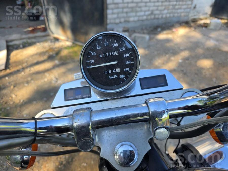 Кавасаки VN 1500 1981 в Краслава, объемом двигателя 1.50 л и пробегом 0 тыс. км за 1200 €, фото 6 на AUTOMOTO.COM.LV