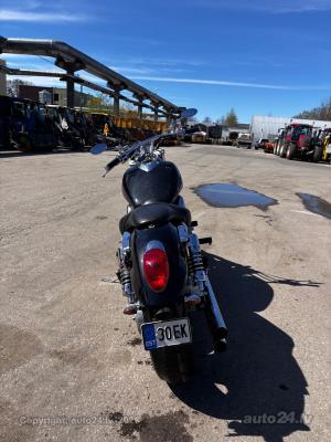 Kawasaki VN 1500 2002 in Tallinn, with an engine capacity of 1.47 L and mileage of 25 thousand km for 3800 €, photo 4 on AUTOMOTO.COM.LV