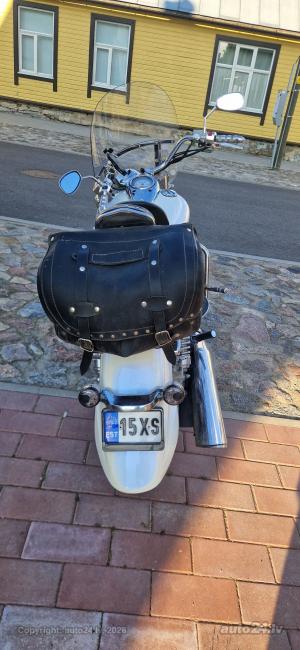 White Kawasaki VN 1600 2005 in Rakvere, with an engine capacity of 1.60 L and mileage of 47 thousand km for 4700 €, photo 7 on AUTOMOTO.COM.LV