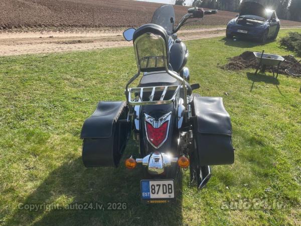 Melns Kawasaki VN 1700 2011 Tartu, ar dzinēja tilpumu 1.70 L un nobraukumu 23 tūkst. km par 8500 €, foto 4 vietnē AUTOMOTO.COM.LV