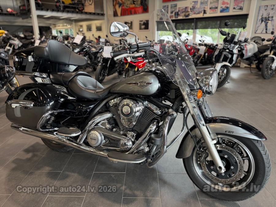 Melns Kawasaki VN 1700 2011 Tallina, ar dzinēja tilpumu 1.70 L un nobraukumu 50 tūkst. km par 7490 €, foto 1 vietnē AUTOMOTO.COM.LV