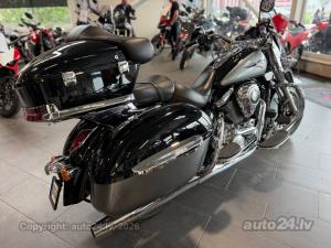 Melns Kawasaki VN 1700 2011 Tallina, ar dzinēja tilpumu 1.70 L un nobraukumu 50 tūkst. km par 7490 €, foto 4 vietnē AUTOMOTO.COM.LV