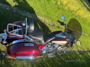 Black Kawasaki VN 1700 2011 in Tallinn, with an engine capacity of 1.70 L and mileage of 31 thousand km for 10000 €, photo 13 on AUTOMOTO.COM.LV