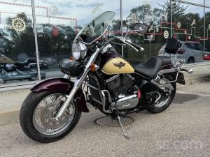 Kawasaki VN 800 1997 in Riga, with an engine capacity of 0.80 L and mileage of 0 thousand km for 2499 €, photo  on AUTOMOTO.COM.LV