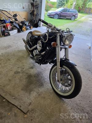 Kawasaki VN 800 2001 in Riga, with an engine capacity of 0.80 L and mileage of 0 thousand km for 4600 €, photo 3 on AUTOMOTO.COM.LV