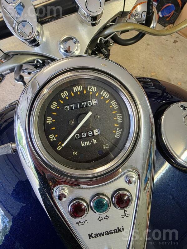 Kawasaki VN 800 2001 in Riga, with an engine capacity of 0.80 L and mileage of 0 thousand km for 4600 €, photo 6 on AUTOMOTO.COM.LV