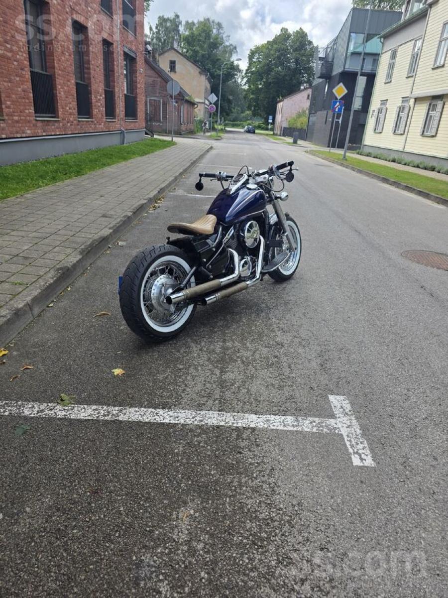 Kawasaki VN 800 2001 Rīga, ar dzinēja tilpumu 0.80 L un nobraukumu 0 tūkst. km par 4000 €, foto 4 vietnē AUTOMOTO.COM.LV