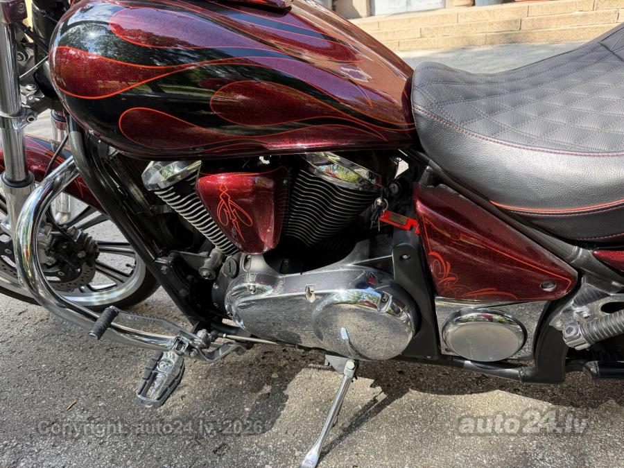 Sarkans Kawasaki VN 900 2008 Tallina, ar dzinēja tilpumu 0.00 L un nobraukumu 0 tūkst. km par 6500 €, foto 8 vietnē AUTOMOTO.COM.LV