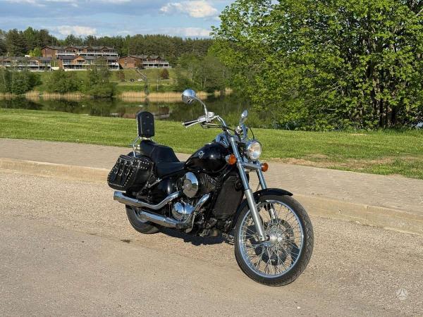 Black Kawasaki VN 1995 in Trakai, with an engine capacity of 0.80 L and mileage of 37 thousand km for 2950 €, photo 4 on AUTOMOTO.COM.LV