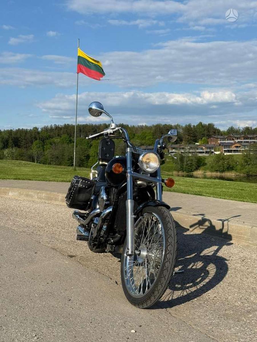 Black Kawasaki VN 1995 in Trakai, with an engine capacity of 0.80 L and mileage of 37 thousand km for 2950 €, photo 7 on AUTOMOTO.COM.LV