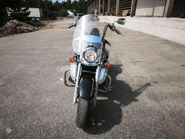 Black Kawasaki VN 2004 in Vilnius, with an engine capacity of 1.47 L and mileage of 49 thousand km for 3900 €, photo 8 on AUTOMOTO.COM.LV