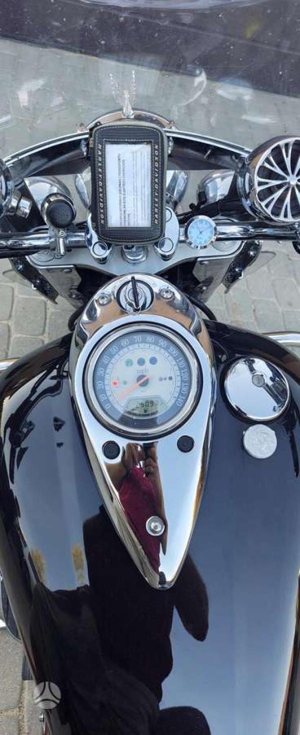 Black Kawasaki VN 2008 in Kretinga, with an engine capacity of 1.60 L and mileage of 40 thousand km for 6300 €, photo 2 on AUTOMOTO.COM.LV