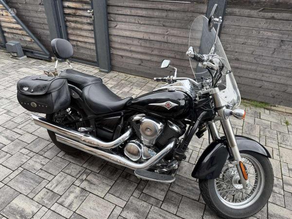 Black Kawasaki VN 2008 in Vilnius, with an engine capacity of 0.90 L and mileage of 34 thousand km for 4200 €, photo 5 on AUTOMOTO.COM.LV