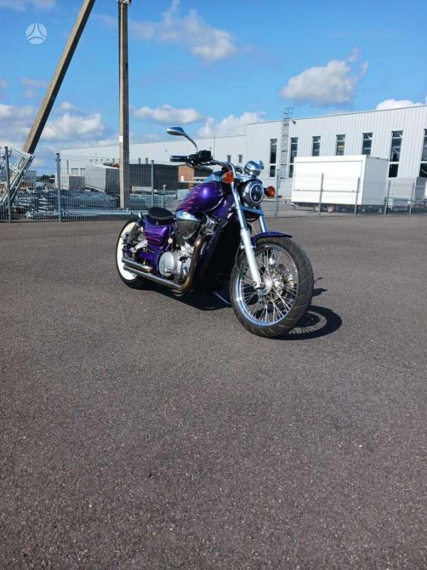 Kawasaki VN 1996 Kauņa, ar dzinēja tilpumu 1.49 L un nobraukumu 36 tūkst. km par 2600 €, foto 8 vietnē AUTOMOTO.COM.LV
