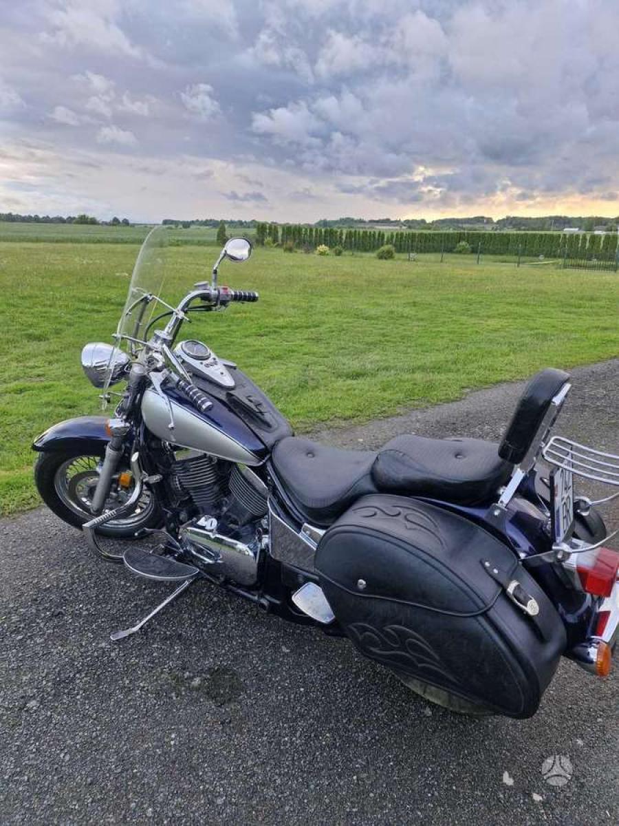 Kawasaki VN 2008 in Sirvintos, with an engine capacity of 0.81 L and mileage of 33 thousand km for 4200 €, photo 1 on AUTOMOTO.COM.LV