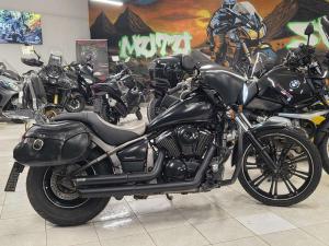 Black Kawasaki Vulcan 2010 in Panevezys, with an engine capacity of 0.90 L and mileage of 60 thousand km for 3990 €, photo 3 on AUTOMOTO.COM.LV