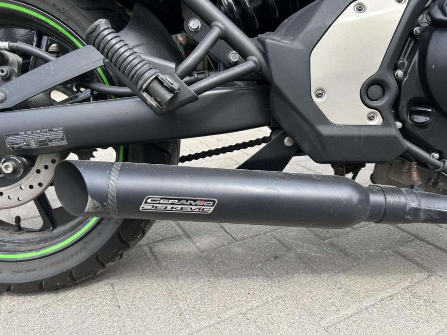 Black Kawasaki Vulcan 2015 in Rokiskis, with an engine capacity of 0.65 L and mileage of 7 thousand km for 5000 €, photo 4 on AUTOMOTO.COM.LV