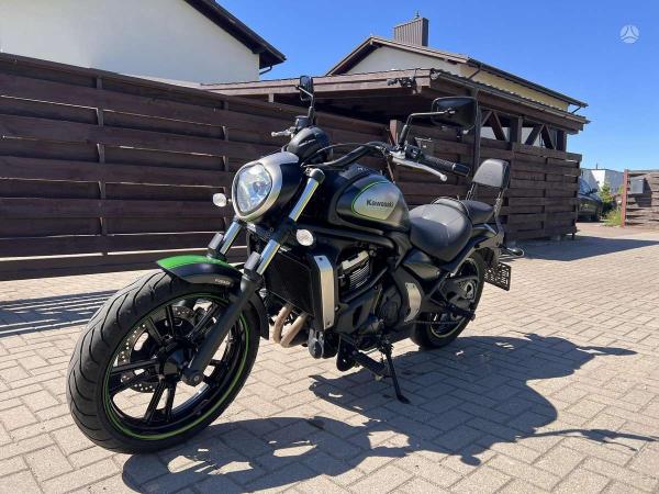 Black Kawasaki Vulcan 2016 in Vilnius, with an engine capacity of 0.65 L and mileage of 22 thousand km for 5150 €, photo 2 on AUTOMOTO.COM.LV