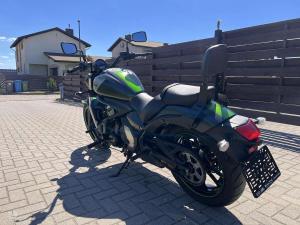 Melns Kawasaki Vulcan 2016 Viļņa, ar dzinēja tilpumu 0.65 L un nobraukumu 22 tūkst. km par 5150 €, foto 7 vietnē AUTOMOTO.COM.LV
