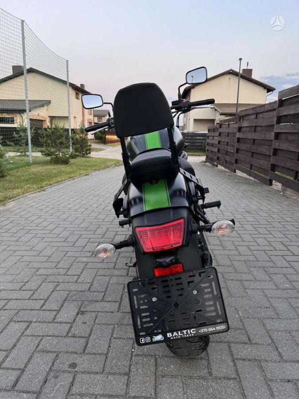 Black Kawasaki Vulcan 2016 in Vilnius, with an engine capacity of 0.65 L and mileage of 22 thousand km for 5150 €, photo 9 on AUTOMOTO.COM.LV