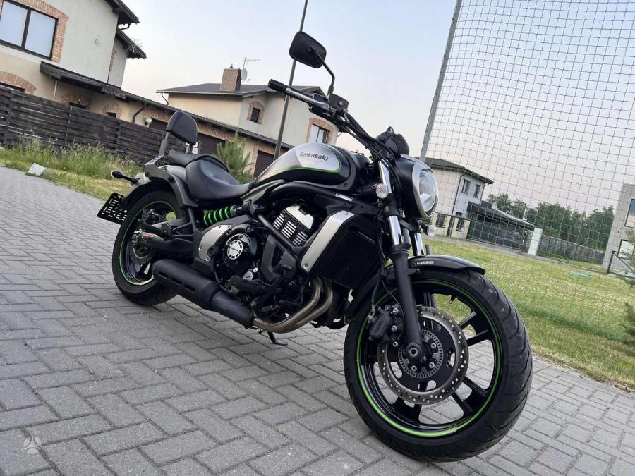 Melns Kawasaki Vulcan 2016 Viļņa, ar dzinēja tilpumu 0.65 L un nobraukumu 22 tūkst. km par 5150 €, foto 17 vietnē AUTOMOTO.COM.LV