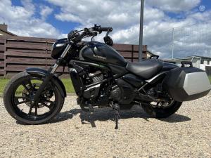 Black Kawasaki Vulcan 2016 in Vilnius, with an engine capacity of 0.65 L and mileage of 9 thousand km for 5250 €, photo 3 on AUTOMOTO.COM.LV