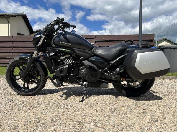 Black Kawasaki Vulcan 2016 in Vilnius, with an engine capacity of 0.65 L and mileage of 9 thousand km for 5250 €, photo 3 on AUTOMOTO.COM.LV